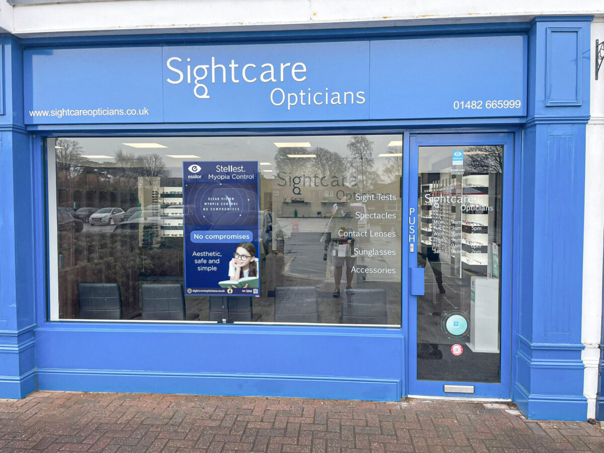 24/7 high-quality Digital Signage for Opticians | inVoke